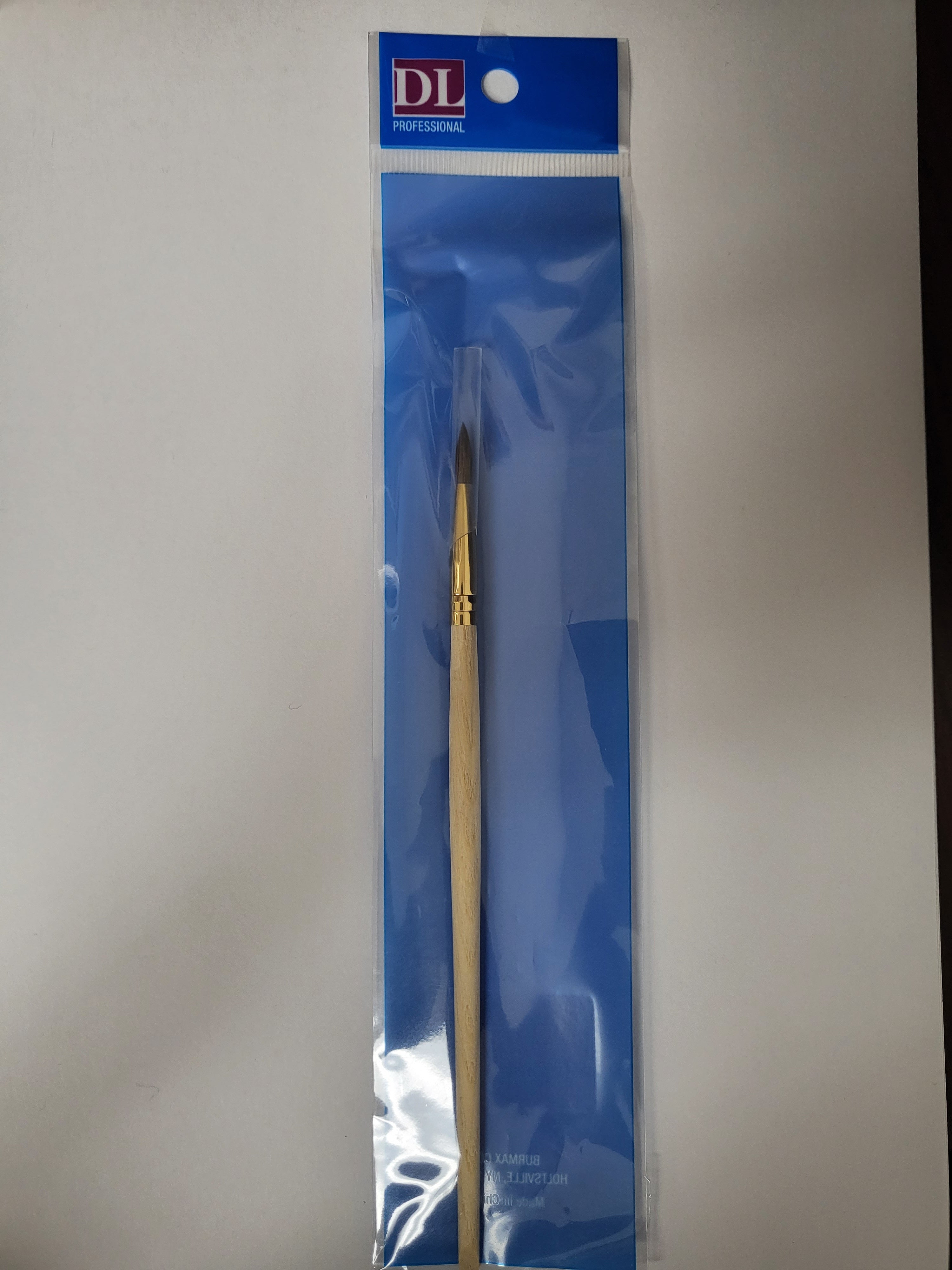 DEBRA LYNN PRO KOLINSKY NAIL BRUSH – Pink Beauty Wholesale